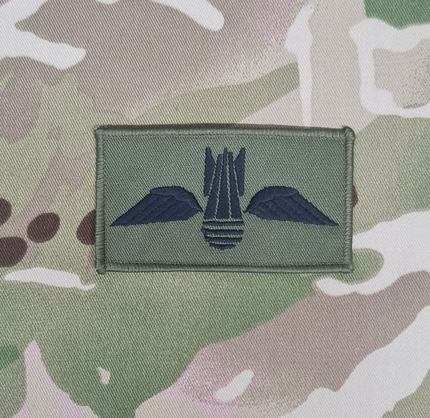 Embroidered Airborne EOD / Bomb Disposal Qualification Badge / Patch ...