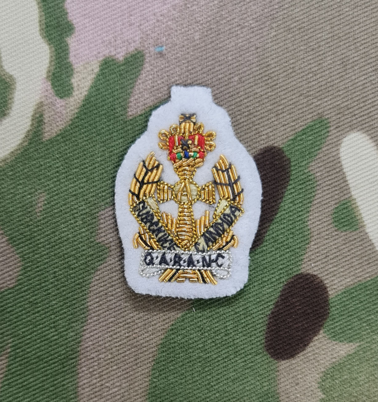 Queen Alexandra's Royal Army Nursing Corps QARANC Officer Beret Badge ...